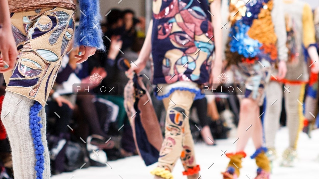 5 Super Bowl Nail Ideas to Try Now - youronespass.com